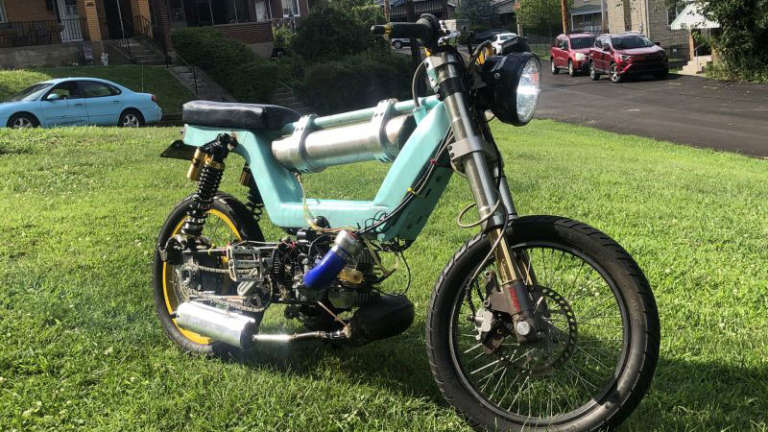 MOPED OF THE DAY | Kinetic TFR | Custom Vintage Mopeds