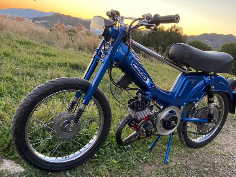 1982 Mobylette Stylo GT | Moped of the Day | Motobecane Vintage Moped