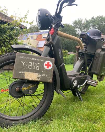 Military Vespa Ciao | Vintage Moped Builds